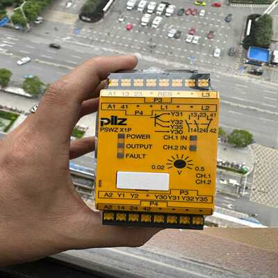 PSWZX1P787949皮尔兹安全继电器1台顺丰包询价