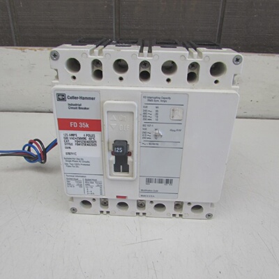 CUTLERHAMMER  FD4125EA02D29   4P125A600V  GOOD TAKEOUT MAKE