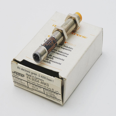 IfmelectronicIFA3004-ANKGUS-100-DNSInduktiverSensor-u