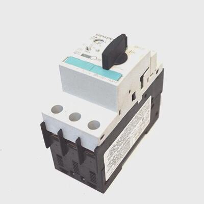 USED SIEMENS 3RV10211KA10 CIRCUIT BREAKER 3RV10211KA10