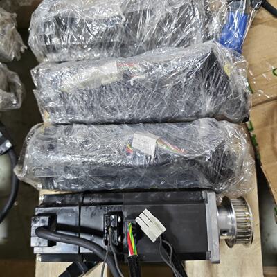 三菱伺服电机HCKFS43B二手正常拆机成色还可以功-议价