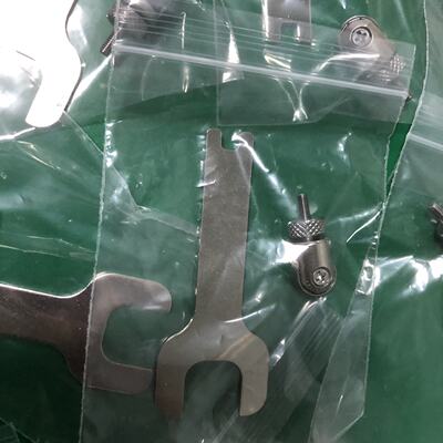 议价全新原装正品基恩士位移传感器安装支架OP77680原装