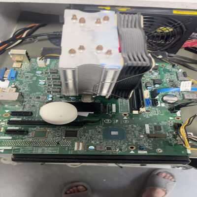 （议价）3670主板，板号17529-1，除左侧内存槽不能用，