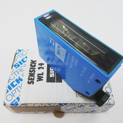Sick WL24B2331 WL24B2331 1011417 1030VDC ReflexionsLichtschr
