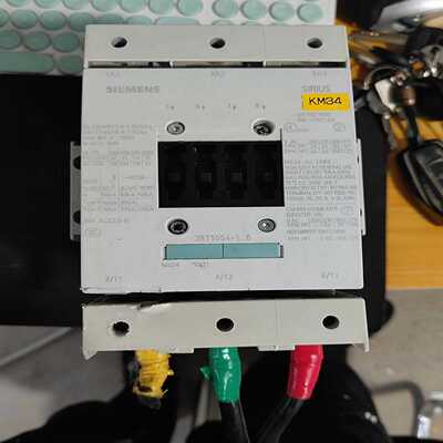 西门子3RT5054-1-6接触器一只，带2只耳朵，拆机