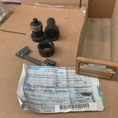 Shoei Machinery Folding MC Parts Set Punching fr 16 Seiten 0