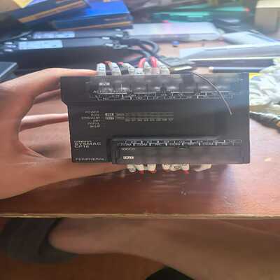 欧姆龙PLCCP1E-E14SDR-A（1.3）议价