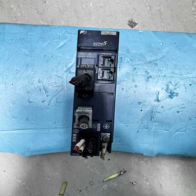 伺服驱动器RYH401F5-VV2，400W功率，实物拍