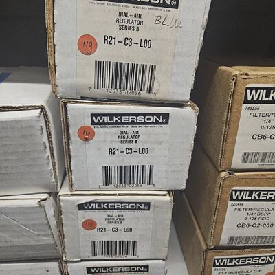 WILKERSON R21C3L00 SRIE B RGULATEUR CADRANAIR  Garantie 6 mo