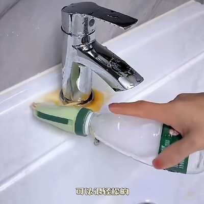 矿泉水瓶清洁刷头浴室厨房多功能水龙头清洁刷缝隙刷春节大扫除刷