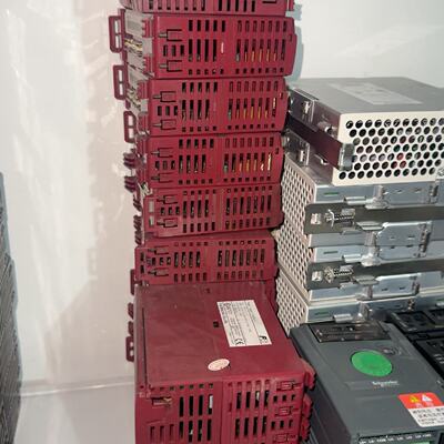 议价PLCCPU模块型号NP1PS32R功能完好单议价