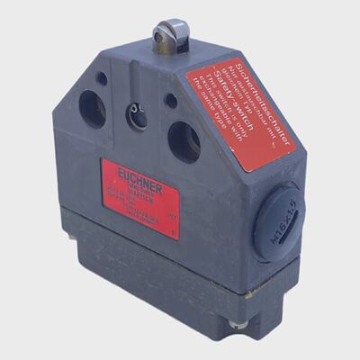 Euchner N1AR514M Terminal 078487 6A 230V AC  6A 24V Dc Termi