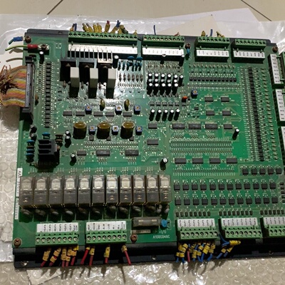 震雄注塑机主板型号CPCI0A1000046C刚拆下有