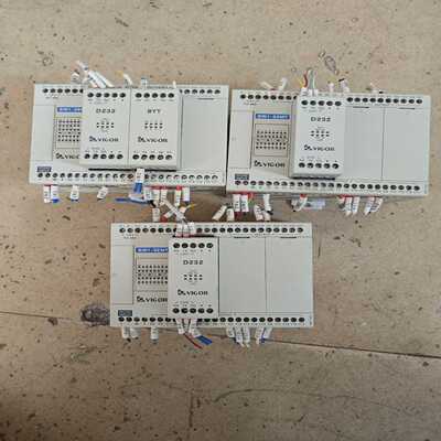 （霸霸电子）丰炜plc，SW1-36MT32MT带D232扩展