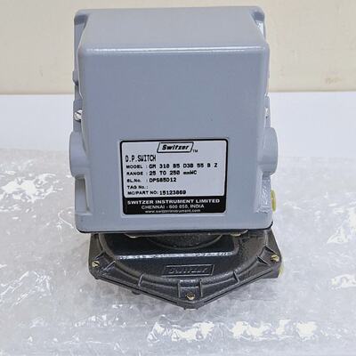 Switzer Instrument GM 310 B5 D3B 55 B Z  Differential Pressu
