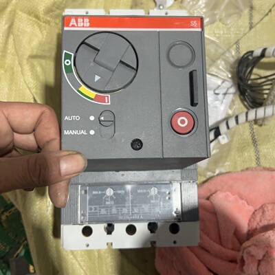ABBABB塑壳断路器直动型马达220VDCACS5