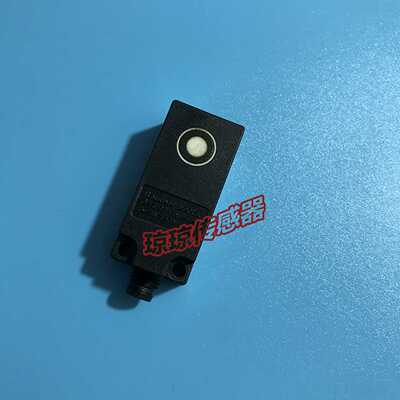 堡盟UNDK20N79/087095宝盟小型接插式超声波传感器