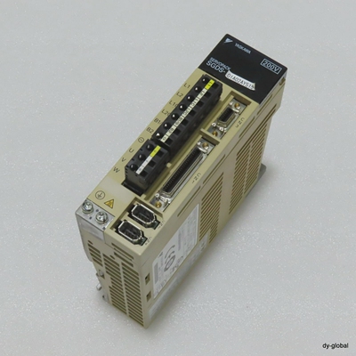 亚斯卡瓦变色SGDS-01A02AY515SERVOPACK100WDRV-I-29479D34
