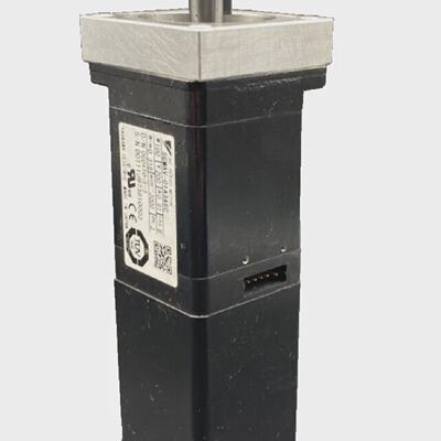 OMRON SGMAV01A3A6C 100W 200V 0.91A 0.318 Nm 3000 RPM AC Serv