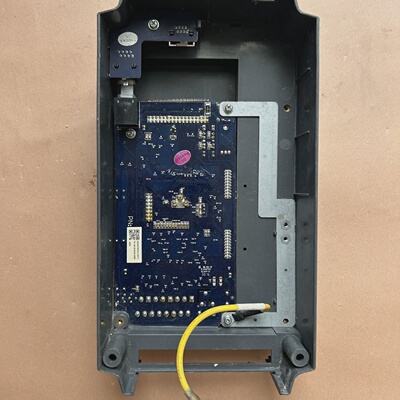 询价-四方变频器E5804T0055G4T0075P主板带上