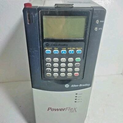 Allen Bradley Potenza Flessibile 700 AC Drive 20BC8P7A3AYNAN
