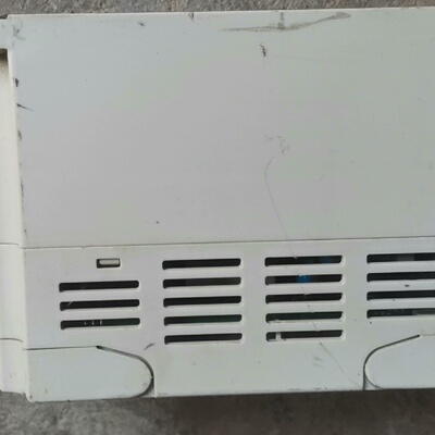 佳乐JAC780变频器380V1.5KW两台成色如图