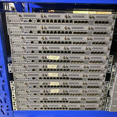 Juper SRX340-SYS-JB 16口千兆 8电-询价