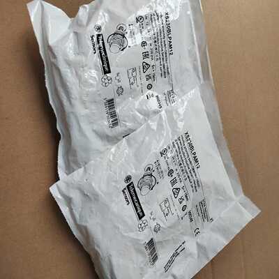 询价接近传感器XS230BLPAM12，未拆封