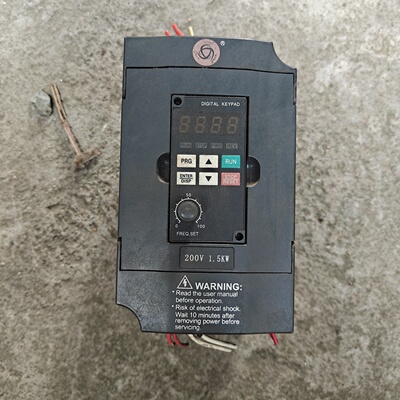 议价众辰变频器H2200A01D5K1.5KW220V拆议价