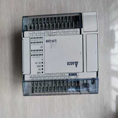 台达PLC DVP32EH00R3-L成色实物图，功能正常(亚飞商行）