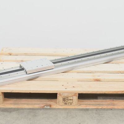 FESTO 556824 EGCHD1601050TB0HGK Zahnriemenachse  Defekt Besc