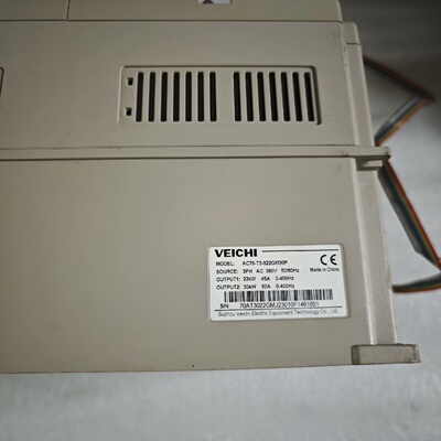 寻伟创变频器AC70T3022G030P2230K