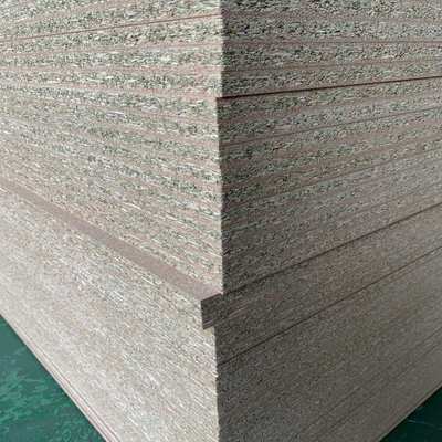 16-18mm刨花板 防潮颗粒板可饰面三聚氰胺免漆防潮刨花板