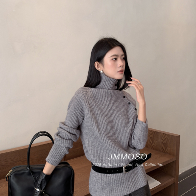 ZY GODDESS-懒松弛感老钱设计斜襟纽扣半高领坑条宽松毛衣XW318-