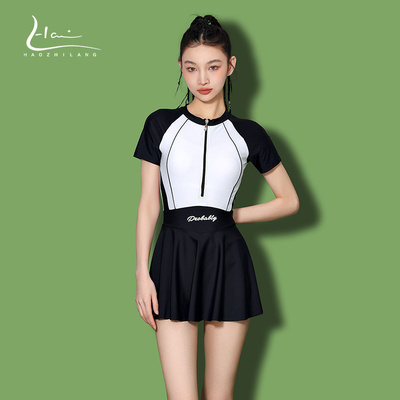 连体泳衣女e2025新款保守显瘦遮肚游泳馆裙式平角遮肚游泳装女