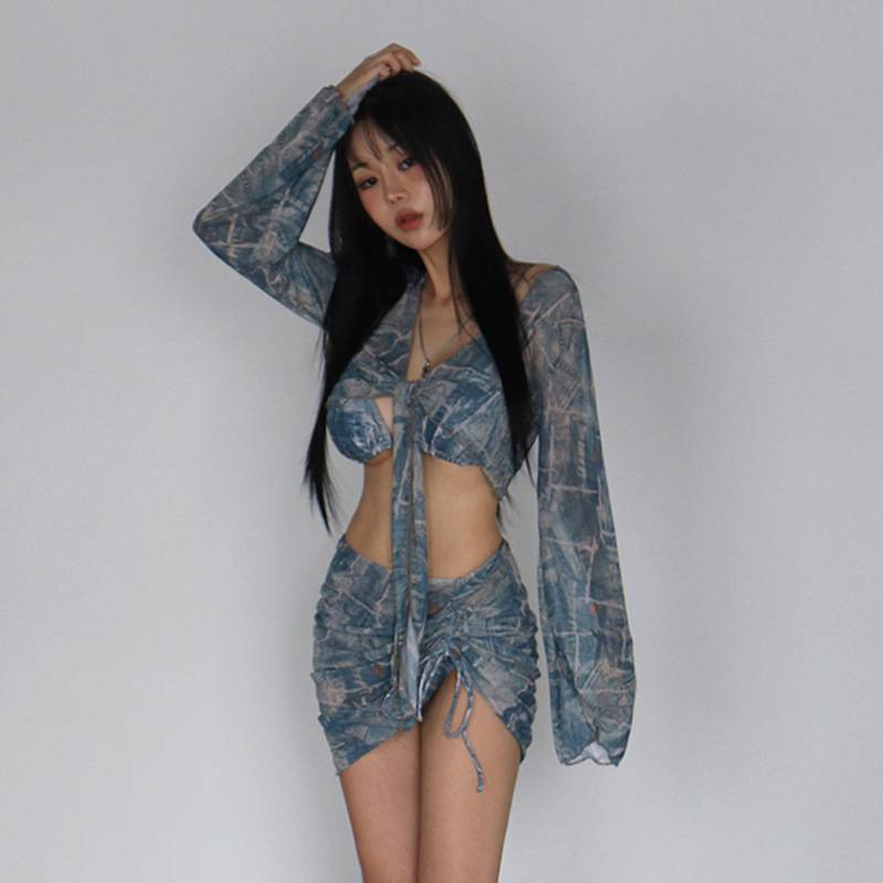 性感辣妹泳衣女2025新款纯欲复古牛仔蓝分体比基尼四件套温泉泳装