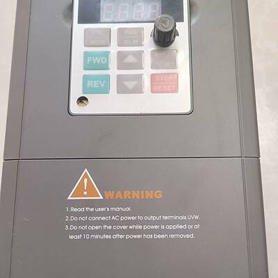 可维修科姆龙变频器K2000F-G0015C-4T，实物拍摄的成议价