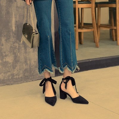 网红高跟鞋2021新款百搭尖头法式黑色少女粗跟学生绑带仙女风单鞋