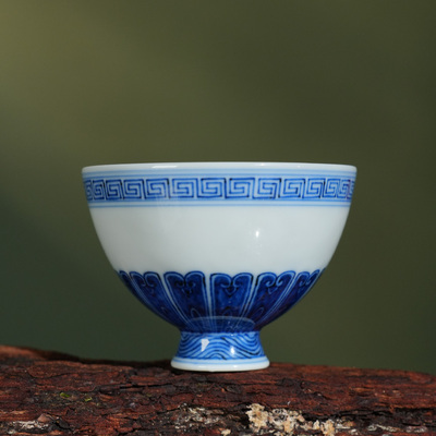 刘建锋窑莲瓣宝相鸡心杯120ml 景德镇柴窑手绘青花手工送礼茶器