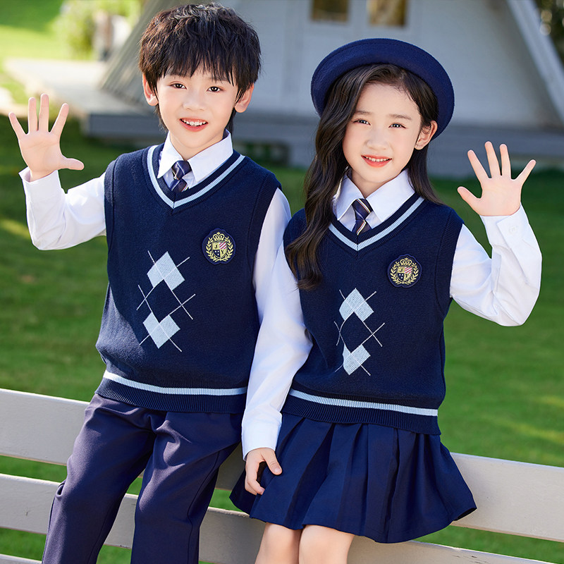 英伦学院风小学生校服秋冬装新款儿童班服毛衣马甲三件套幼儿园服