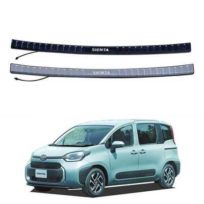 适用于22款丰田SIENTA 10系外后护板带灯改装后备箱门槛条尾箱亮