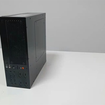 研华小型工控机箱,EPC-B2205 搭配AIMB-205 可装6-7代处理器,