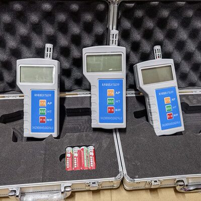 DPH-102数字大气压力表隆拓牌数字气压计手持式温湿度气压表铝箱