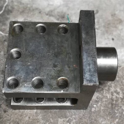 齐齐哈尔第一机床厂 C5225CQ5240立式车床左右刀架