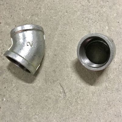 2寸45度内丝弯头 两寸铸钢内丝弯头 DN50 需其它规格可咨询旺旺