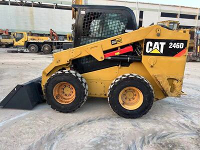 卡特彼勒246D滑移装载机caterpillar246D skid steer loader