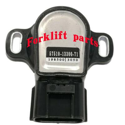 TOYOTA丰田电动叉车配件5FB/6FB/7FB10-30加速器57510-13300-71优