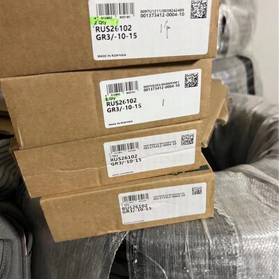 RUS26102GR3滑块德国依纳导轨滑块 INA直线导轨 滚柱滑块现货滚动