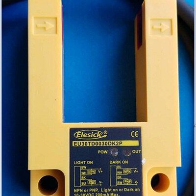 四川快速槽型平层感应器U型光电开关EU30TD0030DK2P/EU30电梯配件