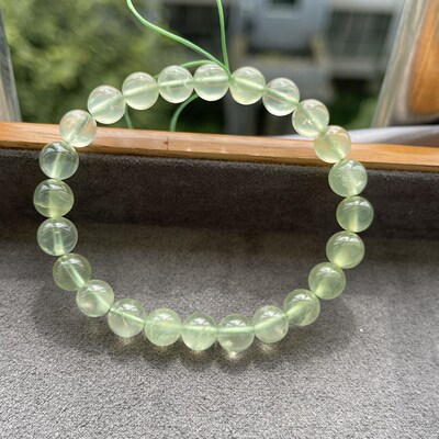 天然葡萄石手链 颜色好晶体不错 价格低 存在微棉极少矿坑 XL178